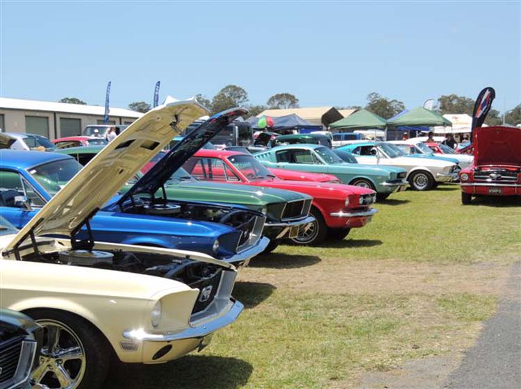 Lakeside Thanksgiving – Mustang Owners Club Australia – Queensland Branch